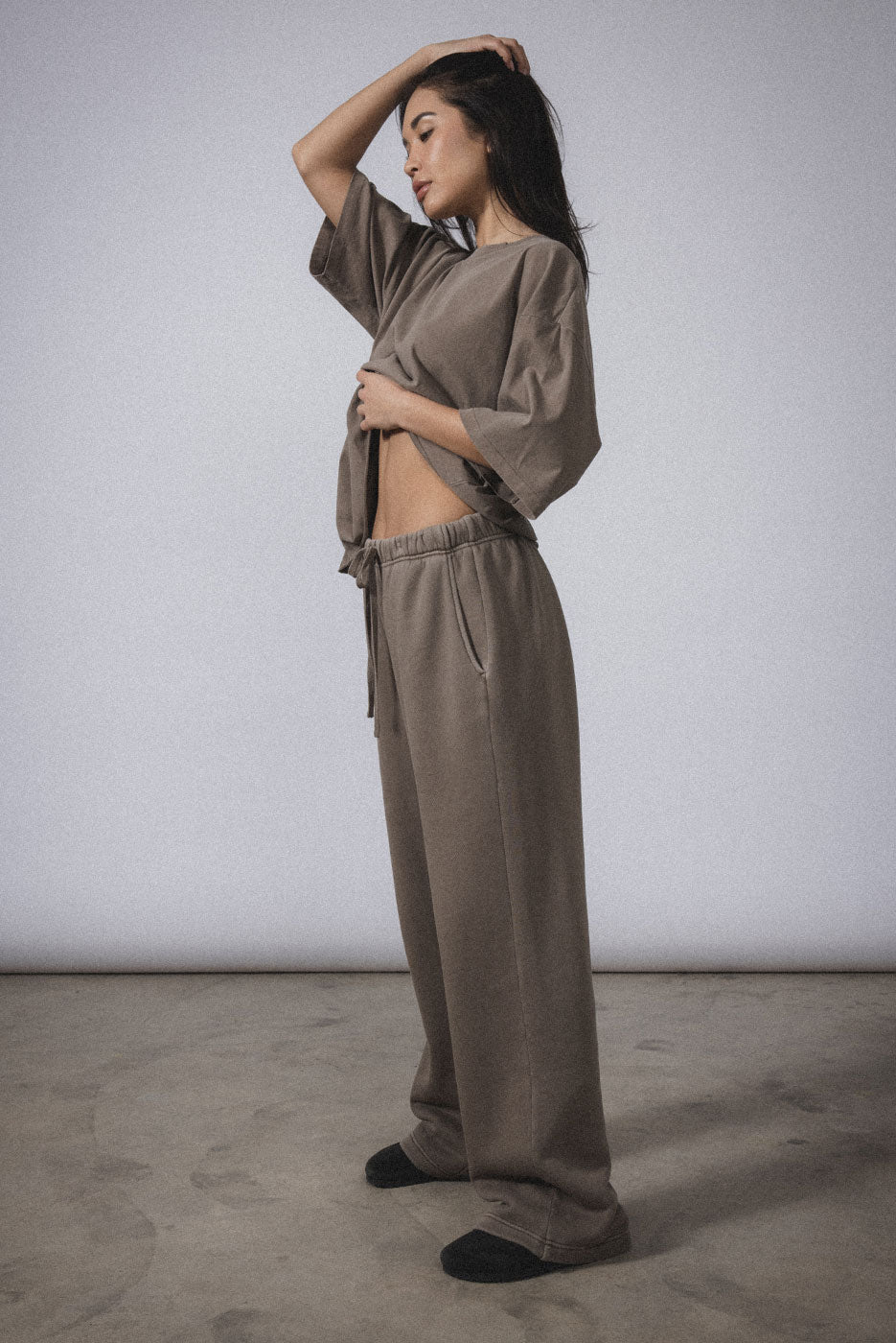 CORE STRAIGHT LEG SWEATPANT in VINTAGE BROWN – Elwood Clothing