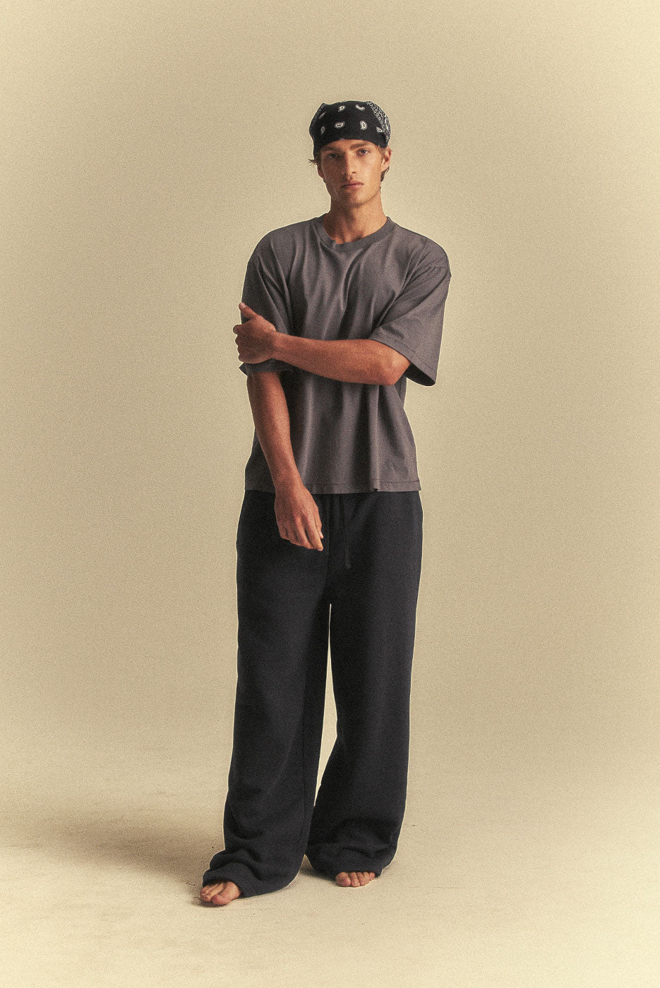 CORE STRAIGHT LEG SWEATPANT in VINTAGE BLACK – Elwood Clothing