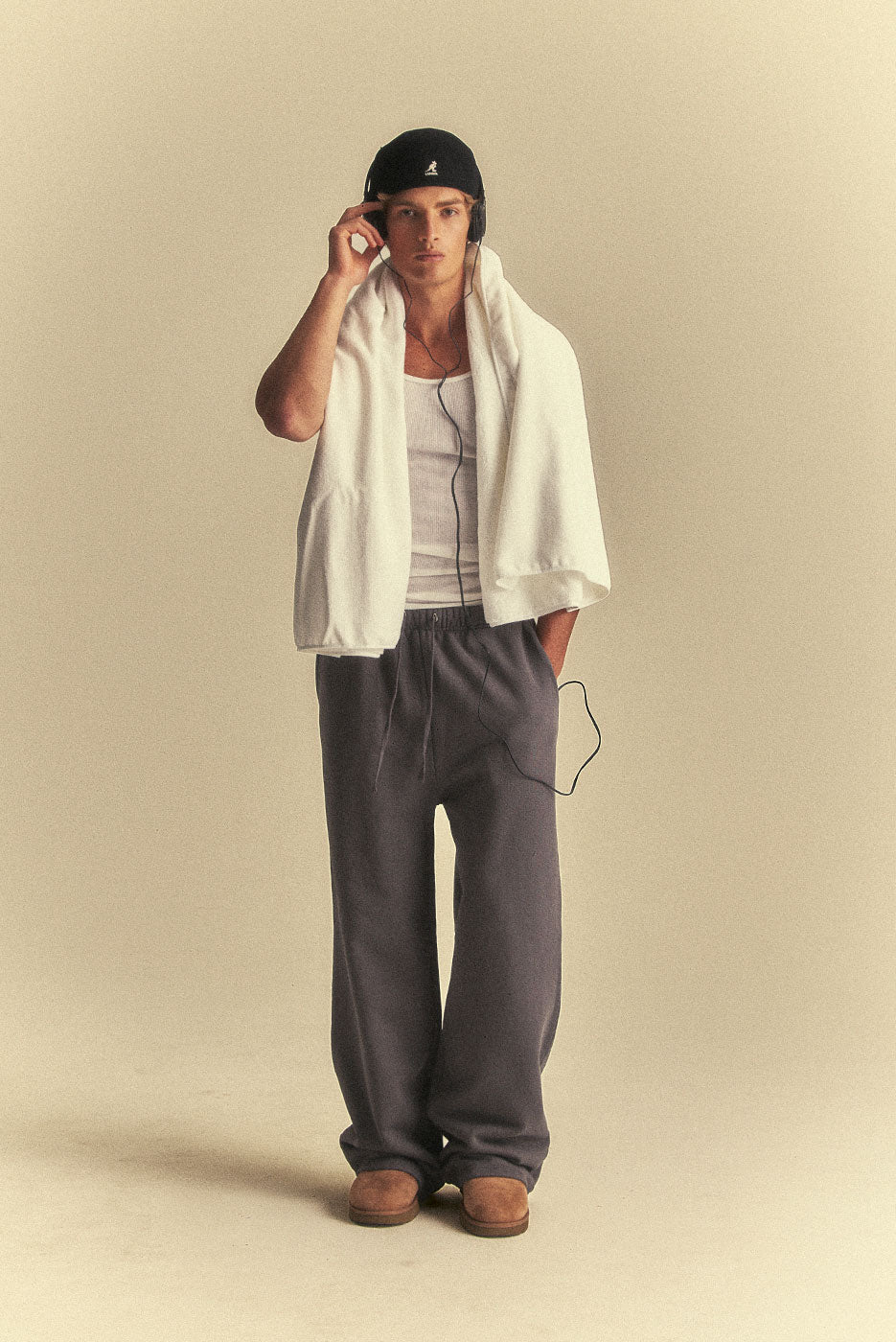 CORE STRAIGHT LEG SWEATPANT in VINTAGE GREY – Elwood Clothing