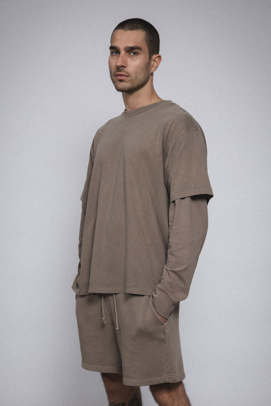 OVERSIZED CORE TEE in VINTAGE BROWN – Elwood Clothing