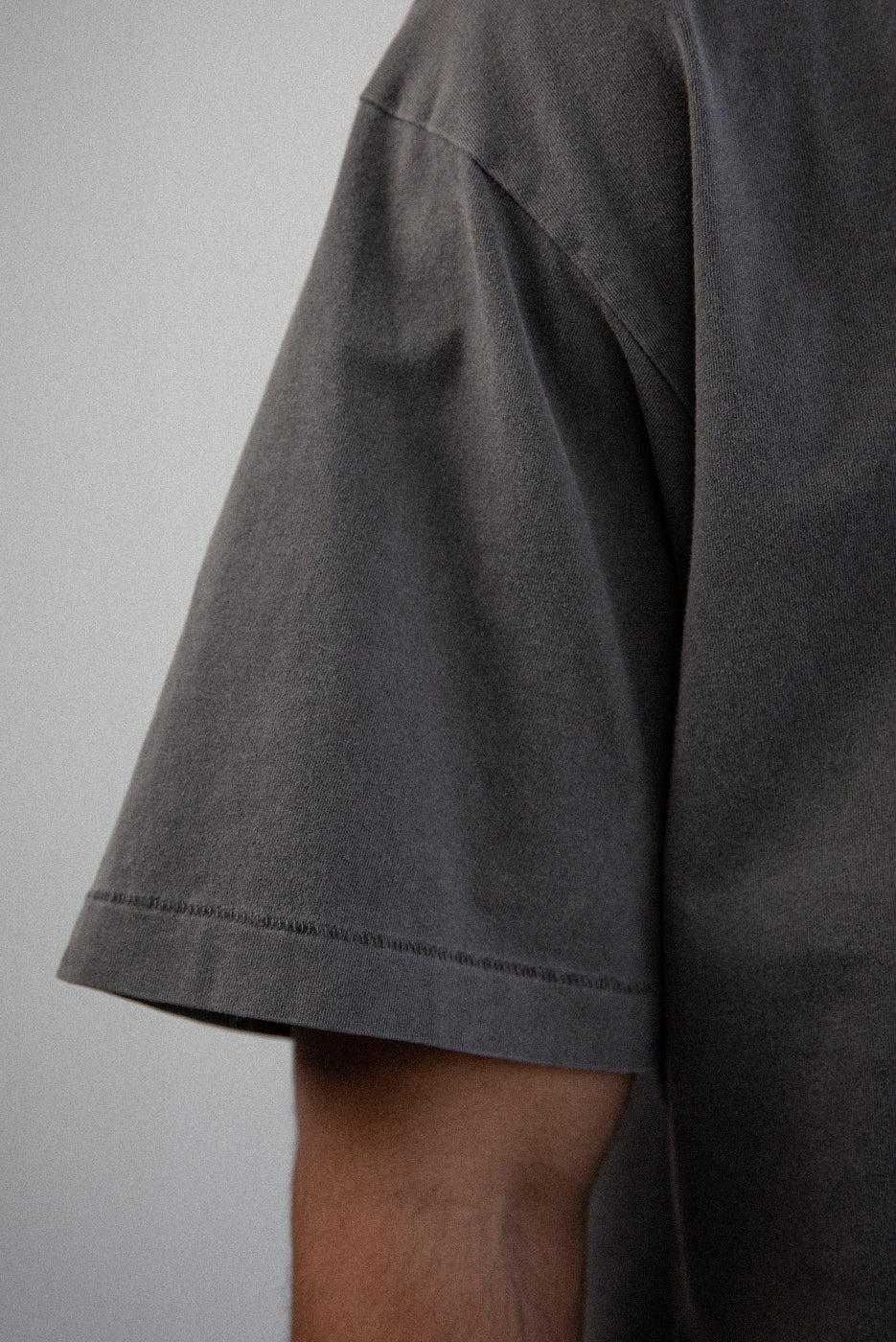 OVERSIZED CORE TEE in VINTAGE GREY – Elwood Clothing